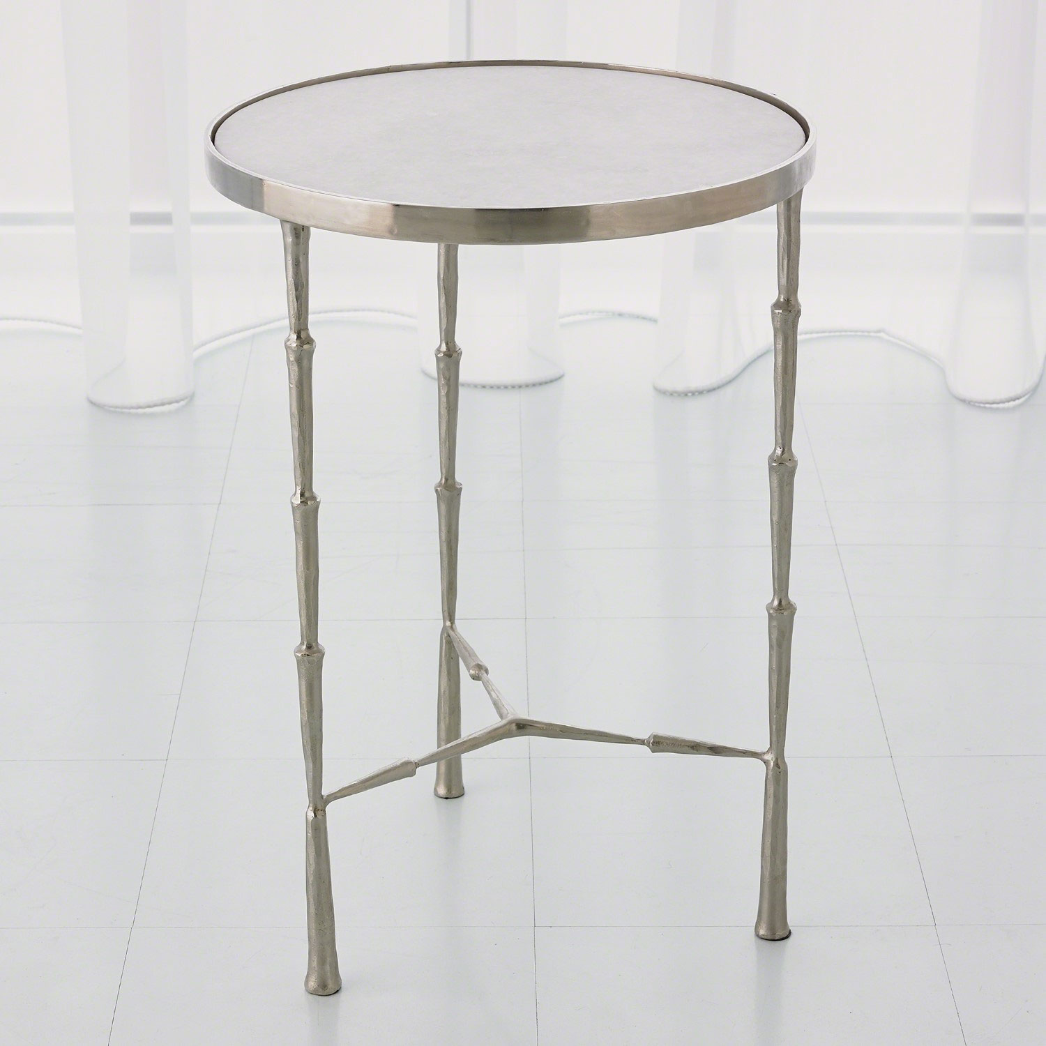 Spike Accent Table by Global Views | 7.90509 | GLV1005869