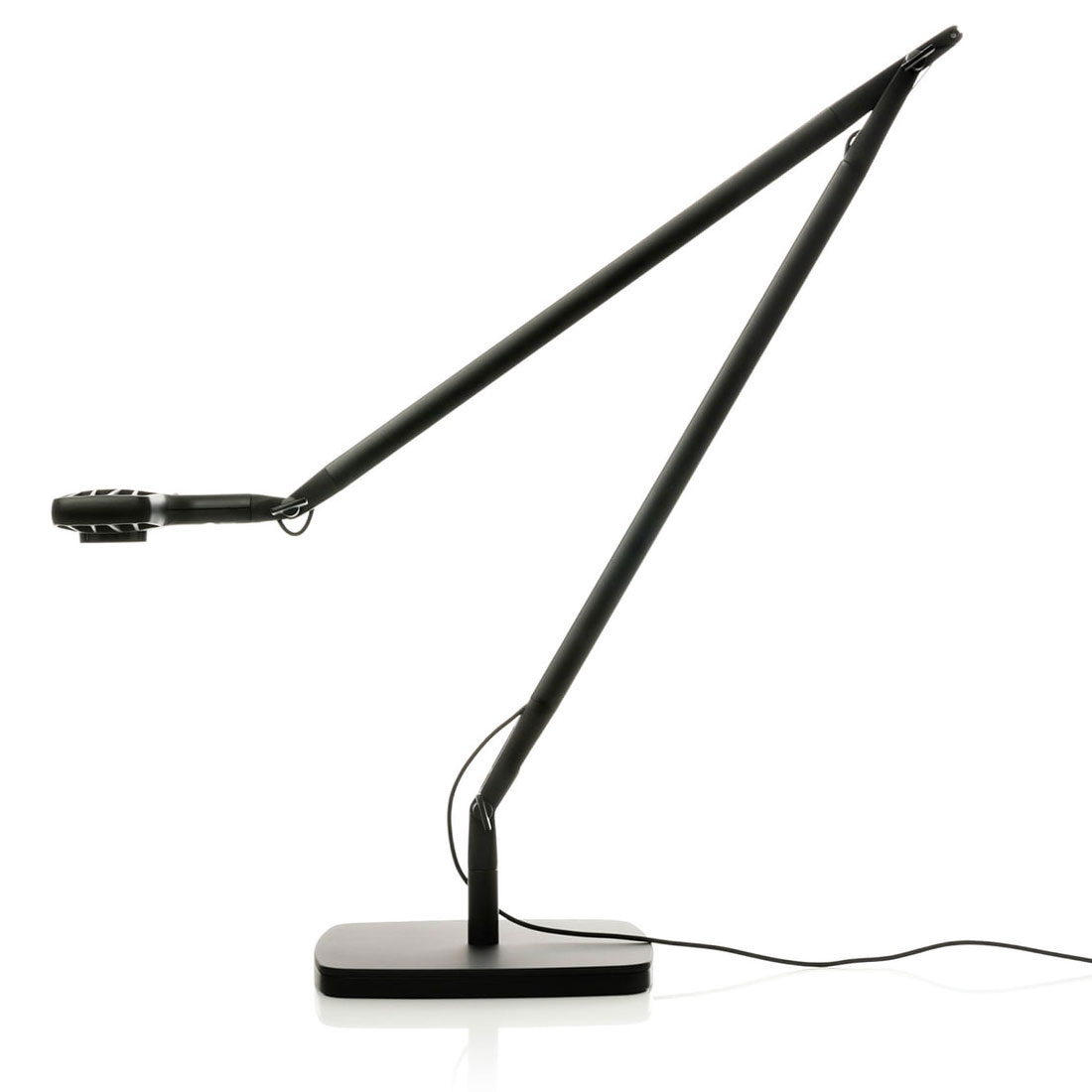 Otto Watt Desk Lamp by Luceplan | 1D720-N10501+1000001 | LPA1050551
