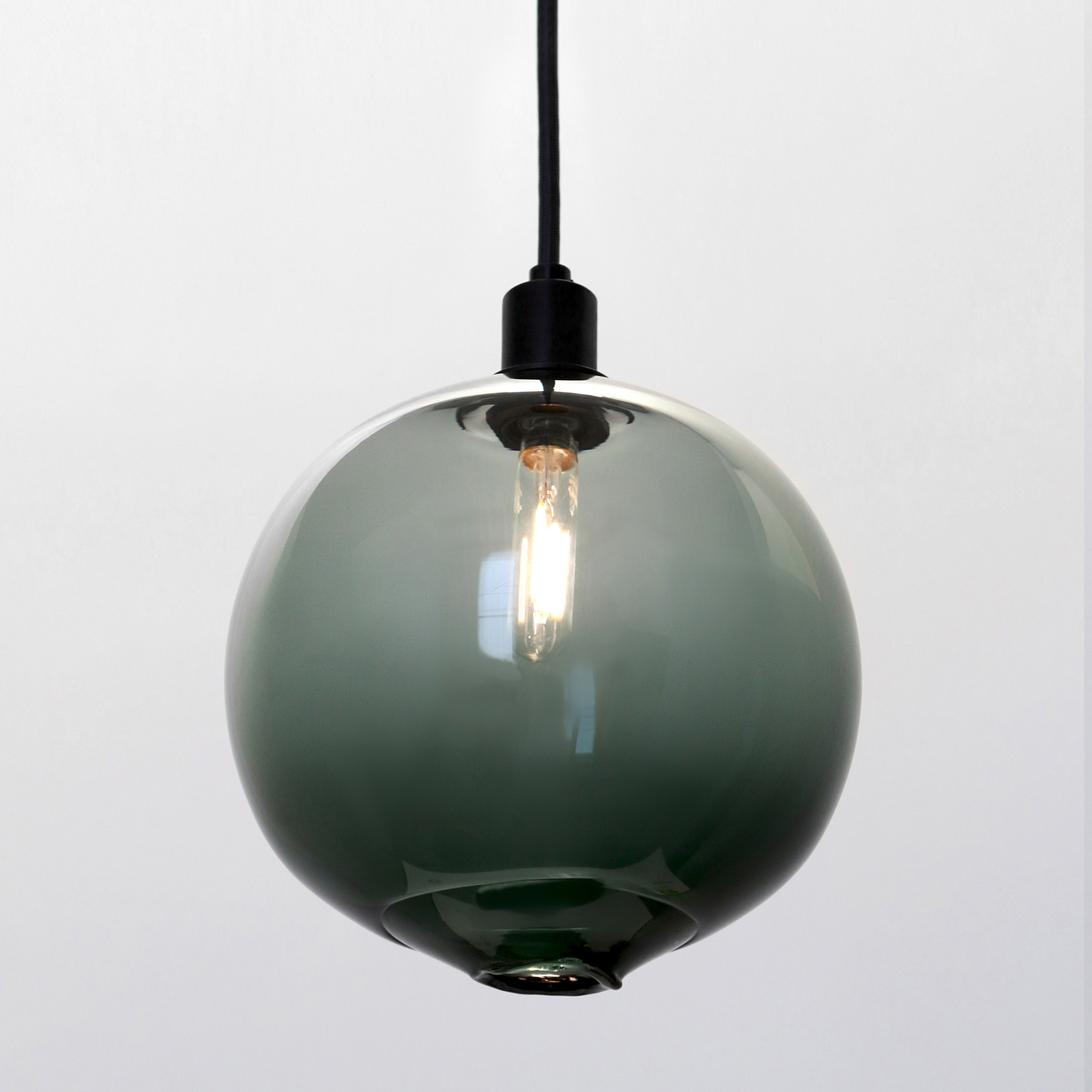 Drape Pendant by SkLO | LT161WHTDX-BLK | SKL1082152