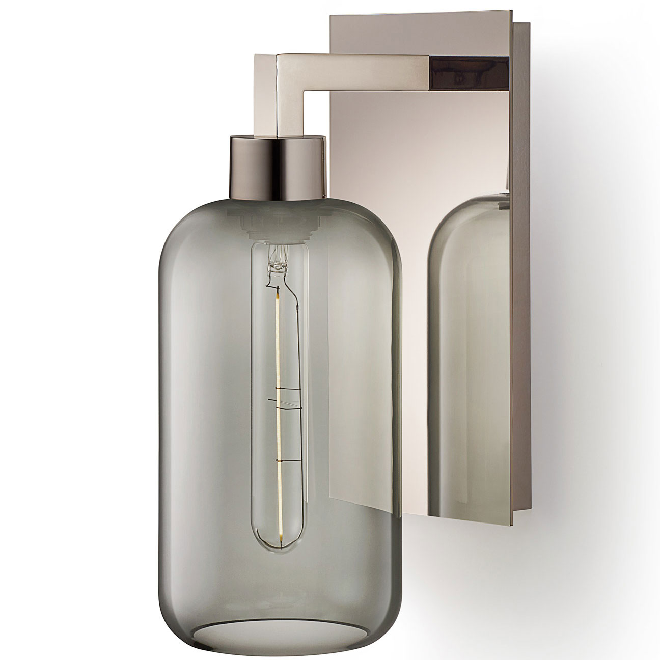 Helio Wall Sconce by Niche | SC-HEL-GR-PN | NMR1170576