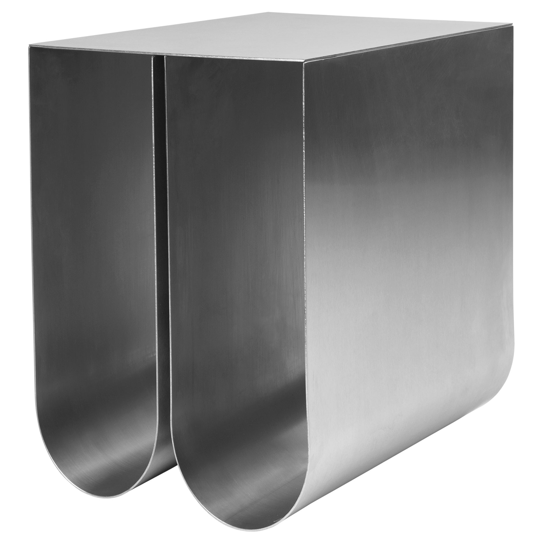Curved Side Table by Kristina Dam | KDS130200000 | DAM1178023