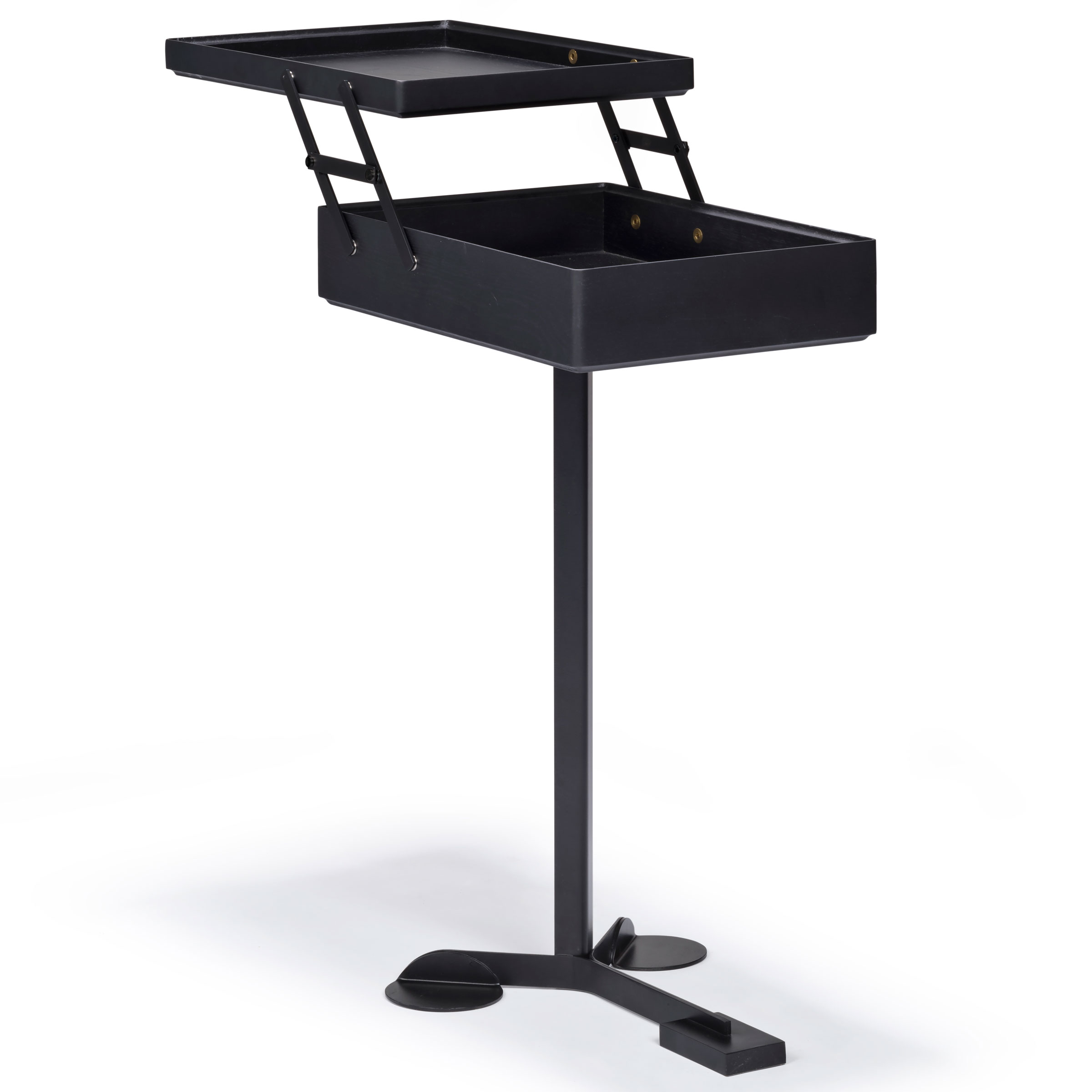 Comodo Versatile Storage Cabinet by Karakter | KAR-201466 | KKR1236831