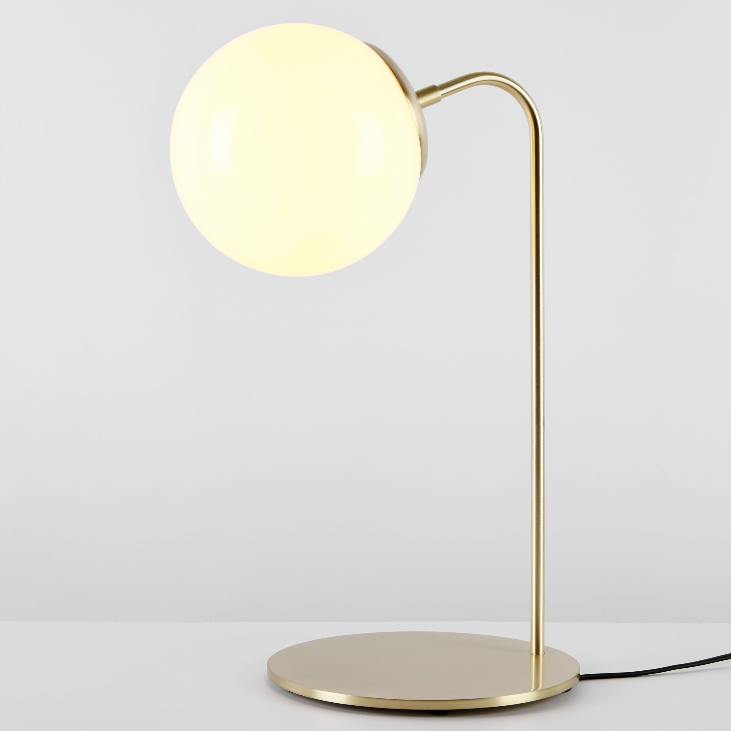 Modo Desk Lamp by Roll & Hill | MODD-BRA-CR-U | RNH1277370