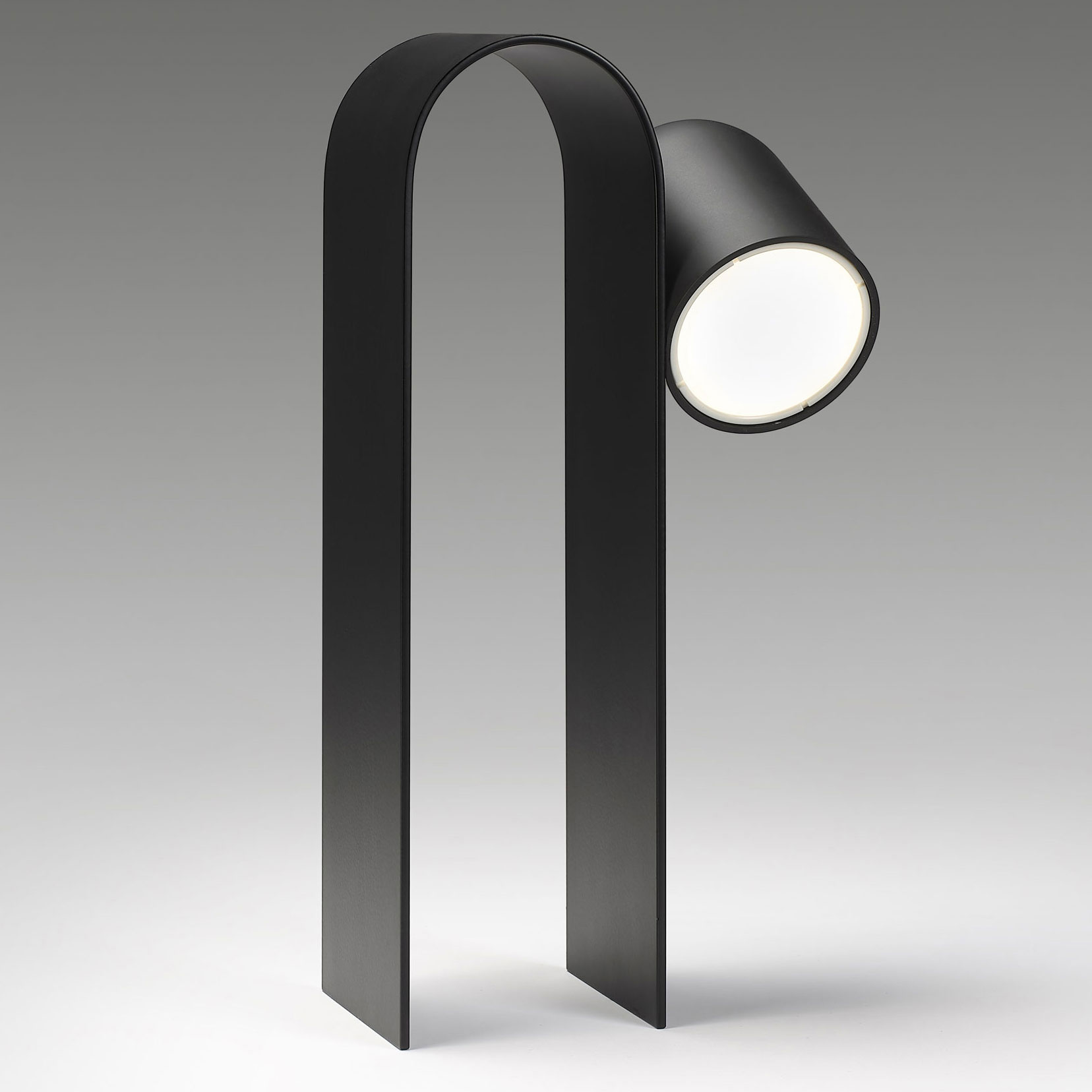 Perdue Table Arc by Lumina Italia | PRDA01.01OP | LUM1312469