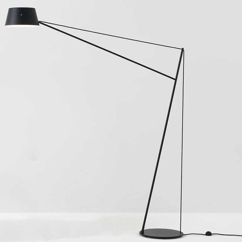 Spar Floor Lamp by Resident Lighting | SPF001B | RSL450814
