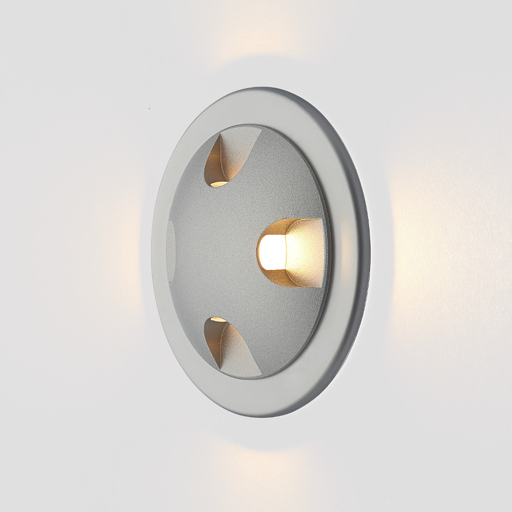 Como Four Beam Amber Step Light with JBox and Driver by Molto Luce | 56 ...