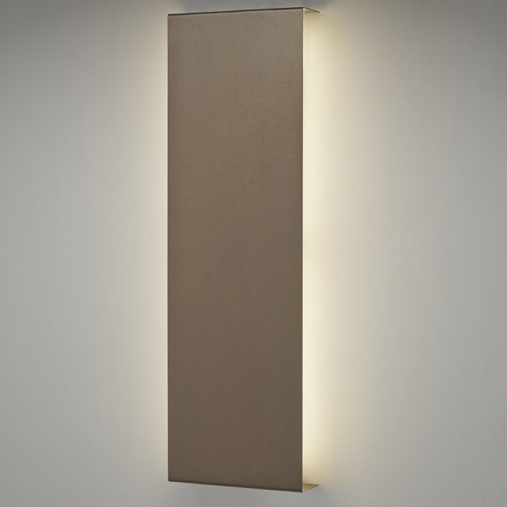 Strata Band Wall Sconce by UltraLights | 18393-24-BK-OA-04 | ULT876669