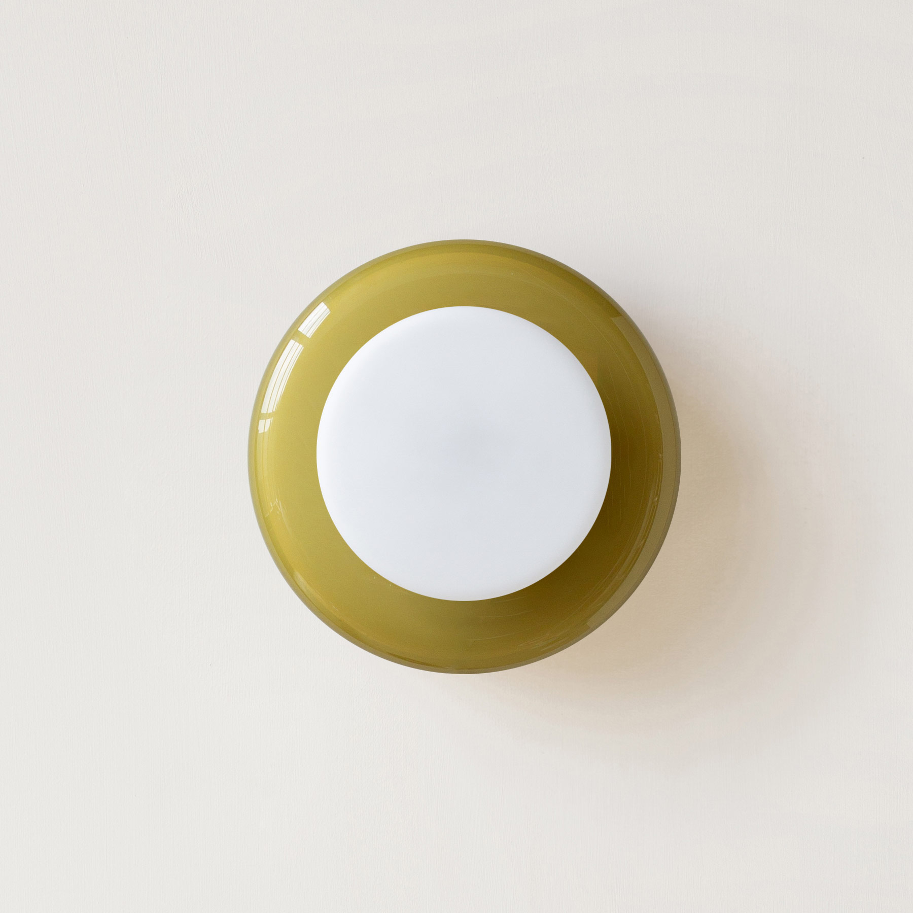 Reverse Disc Puck Surface Mount by In Common With | GD-100229 | ICW960903