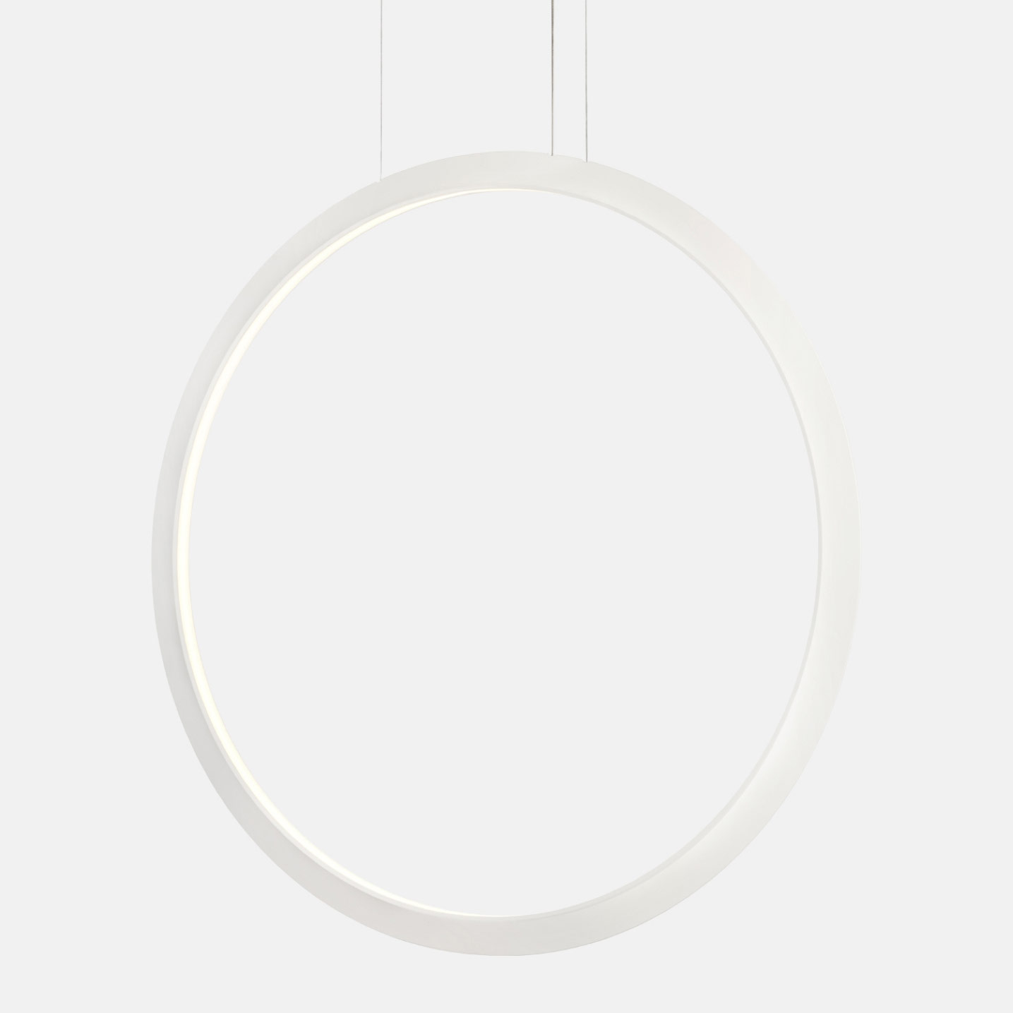 Circular Vertical Pendant by LedsC4 | CV4A-00W9AZRU14U | LC41195540