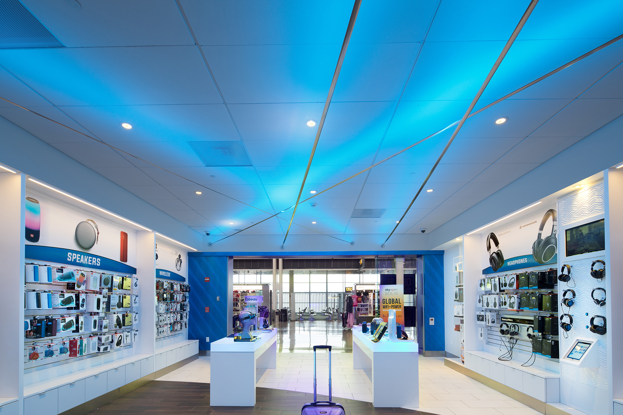 Ashley Rutter - ALA Lighting Specialist Chicago Showroom at Lightology