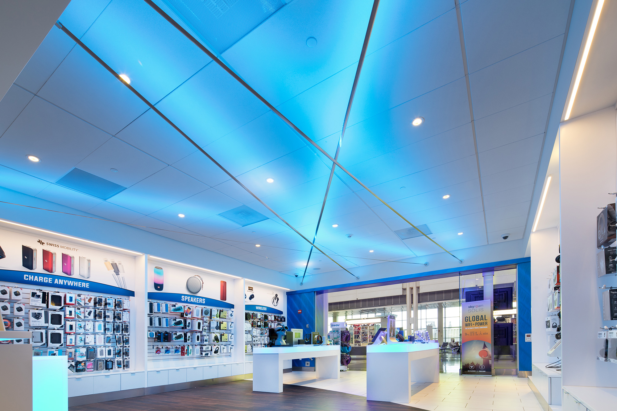Ashley Rutter - ALA Lighting Specialist Chicago Showroom at Lightology
