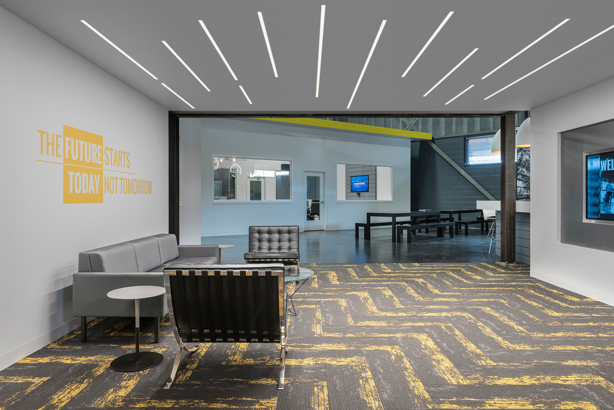 Installation Gallery | Commercial Lighting | Wall Lighting